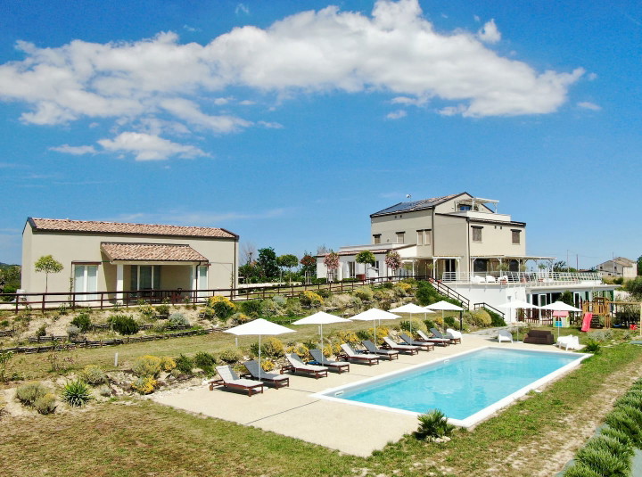 Casale Di Mauro - Moderna Casa Vacanze In Campagna - Pedaso