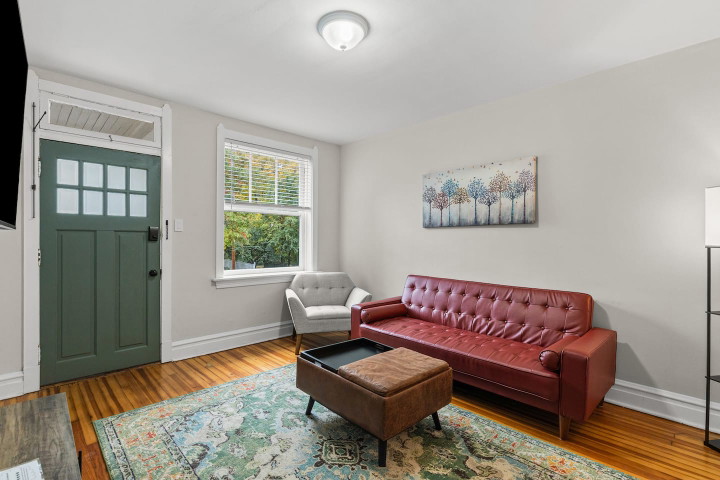 Historic Benton Park 1br | Balcony + Walkable - United States