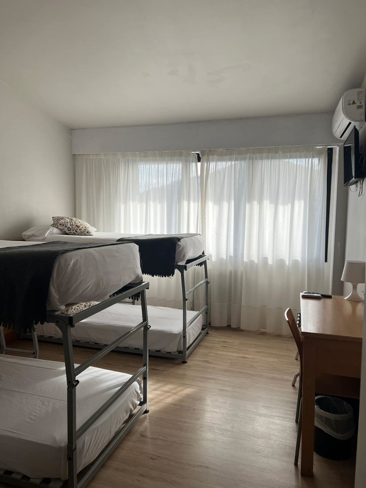 Hotel Txintxua - Quadruple Room With A Bath - Urnieta
