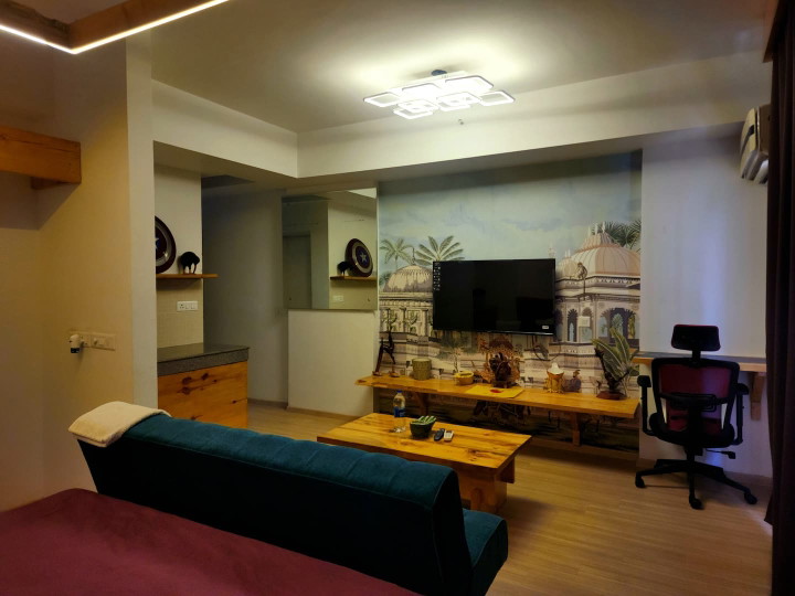 The Nest | Lumberjack | Courtyard Facing - Lucknow