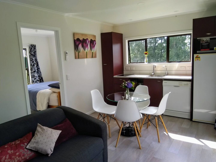 New Berry View Cottage- Mid Waitomo & Hobbiton - Cambridge