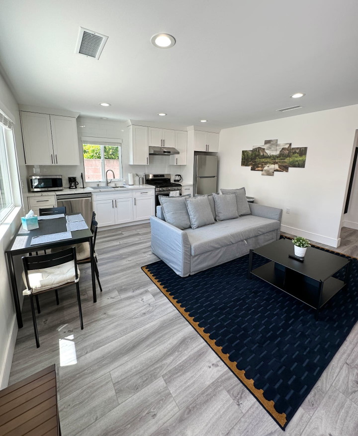 Brand New 2bd 2bth Guesthouse - El Monte, CA