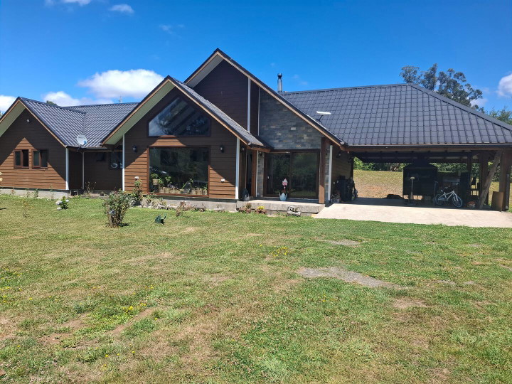Bella Y Comoda Casa De Campo - Lago Ranco