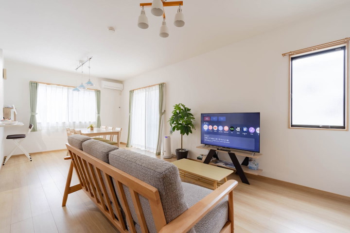 Newly Built In 2024, Mt. Fuji Can Be Seen From The 2nd Floor, 101 Large Living Room, Maximum 8 People, 6-minute Walk From The Station - Fuji