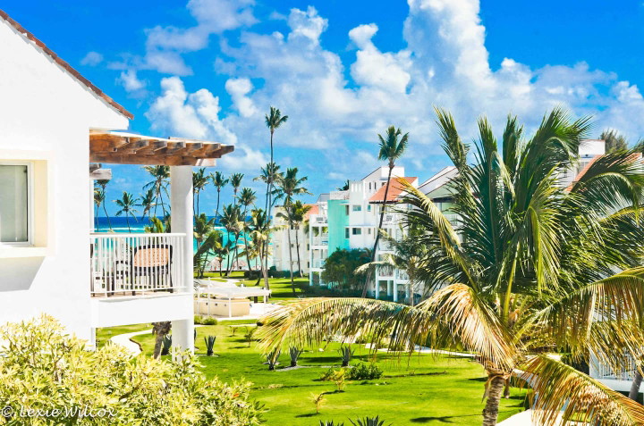 Playa Turquesa 1 Bdr Penthouse + Loft-ocean View - Sleeps 4 Direct Beach Access - Punta Cana