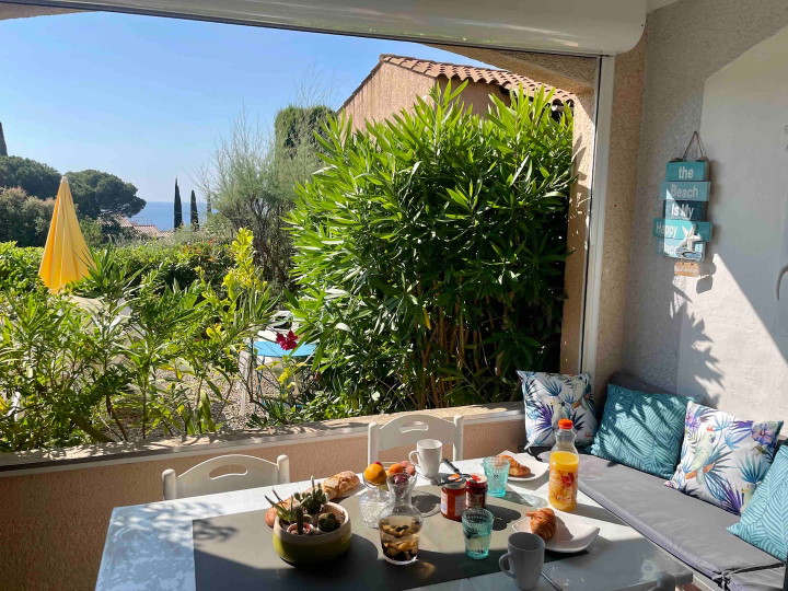 View Of Sea/garden/terrace/pool/parking - French Riviera