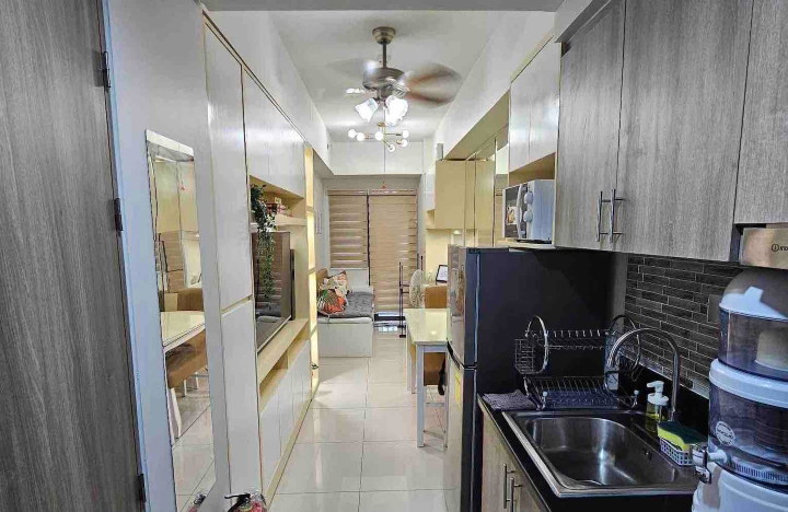 Mel And Rose Place In S Residences Tower 1 Moa - Manila
