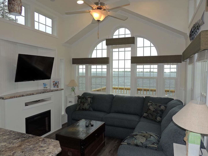 (#30) Waterfront 1 Bedroom Park Model With Loft - 紐約