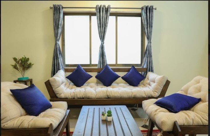 White House By Green Petals - Alibag