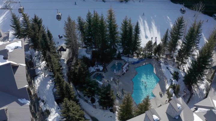 Ski-in/ski-out | Cozy Studio With Hot Tub Access - Whistler