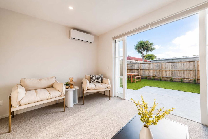 Garden View 2br Near Cbd | Yard, Parking + Laundry - Lyttelton
