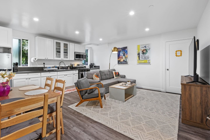 Charming 1br Venice Gem Parking Included! - Los Angeles