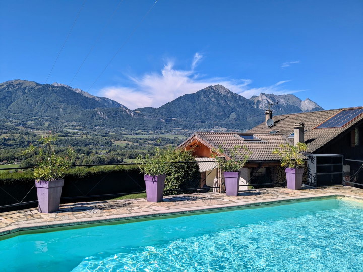 Alpes Suite - Private Sauna - Swimming Pool - Cycling - Hiking - Lakes - Albertville