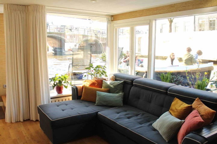 Modern Yet Cozy Houseboat - Amstelveen