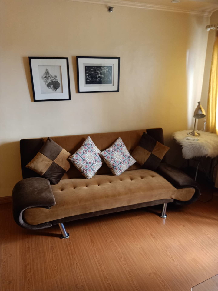 Eastwood Lafayette Quezon City-well Kept W/netflix - Pasig