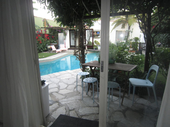 Venice Retreat Designer Poolhouse - Santa Monica, CA