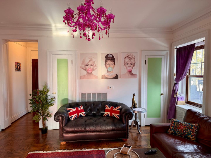 The Penthouse At The Dery Mansion - Allentown, PA