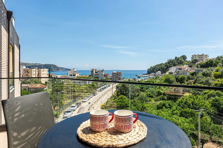 Ama's 1br Ap 1 | Parking, Sea View & Kitchen - Himarë