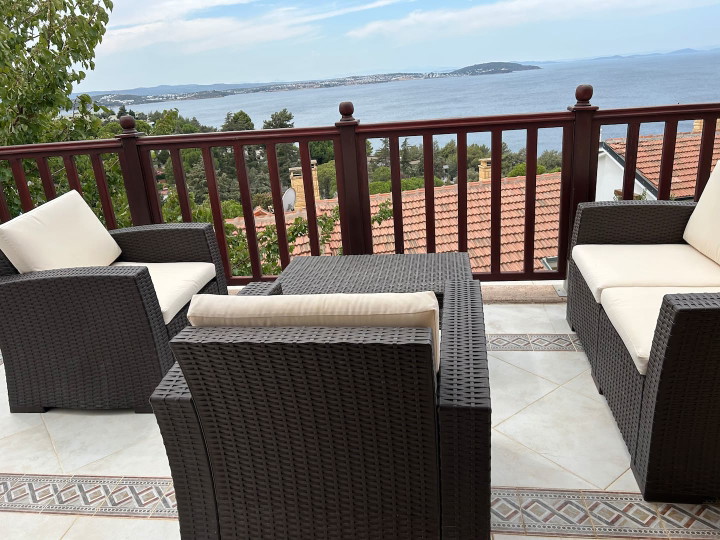 Ergonomic Villa With Sea View In Front Of The Site - Edremit, Balıkesir