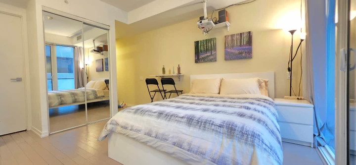 Studio Confortable @To Downtown By Rogers/métro - Toronto, ON