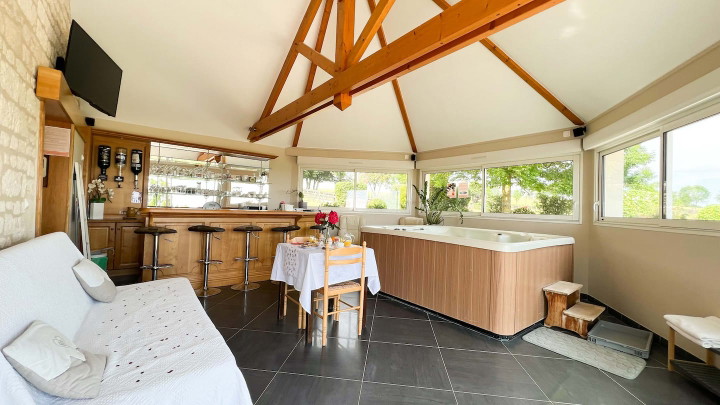 Loft With Private Jacuzzi And Sauna - Orne