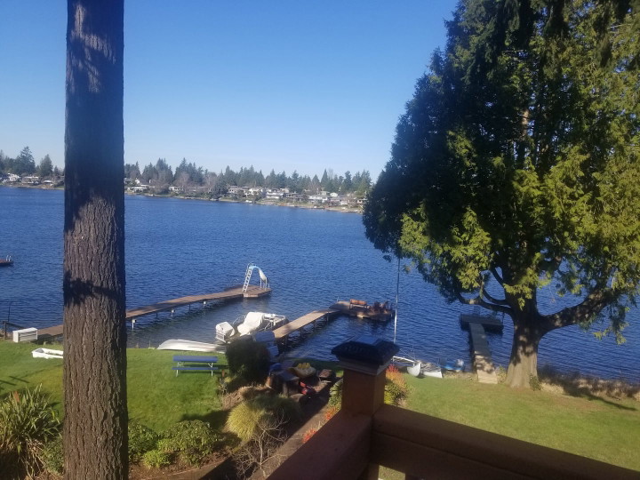 Seattle Tacoma Seattle Airport/light Rail Seatac 1br Apt Waterfront Lake Home #5 - Renton, WA
