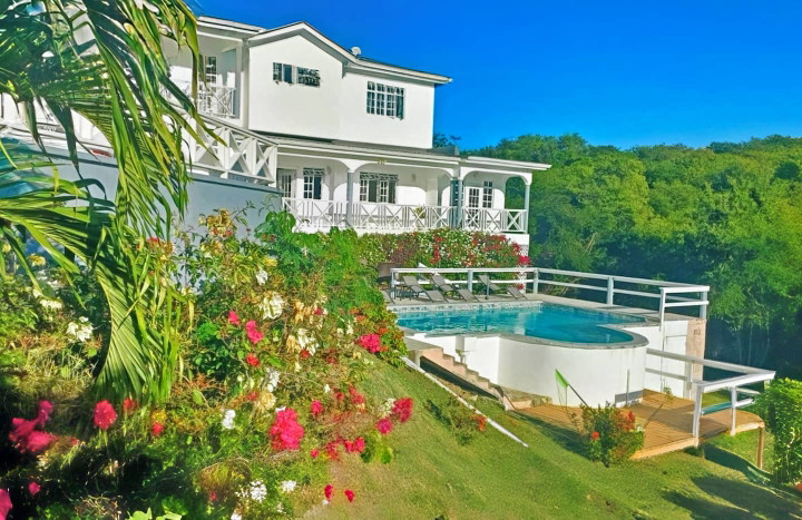 Spacious Villa! Pool, Ocean Views, 6 Mins To Beach - Saint Lucia