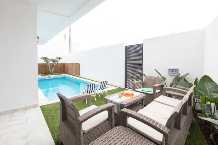 Sunshine Stay Modern Villa With Pool In Gammarth - La Marsa