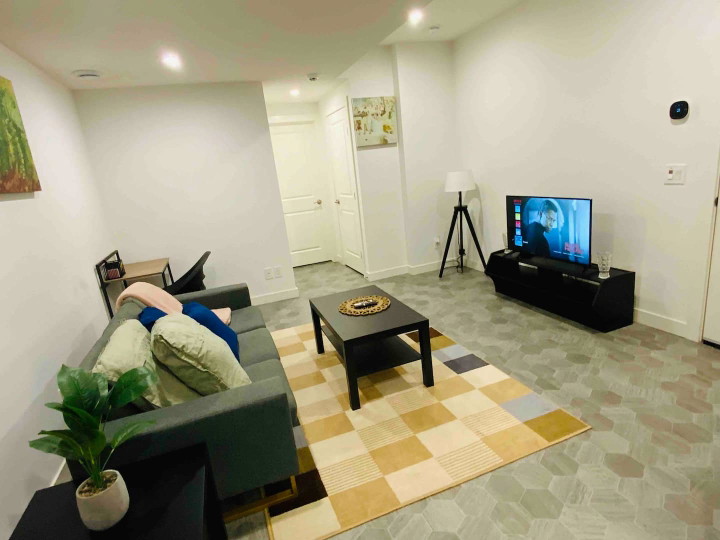 Cozy Apartment In Se Calgary! - Calgary