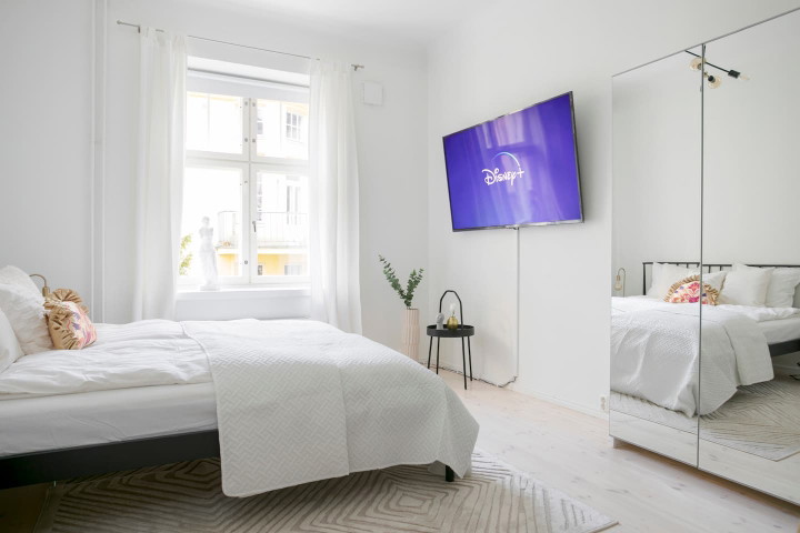 King Size Bed Studio In The Center | Netflix & D+ - Helsinki