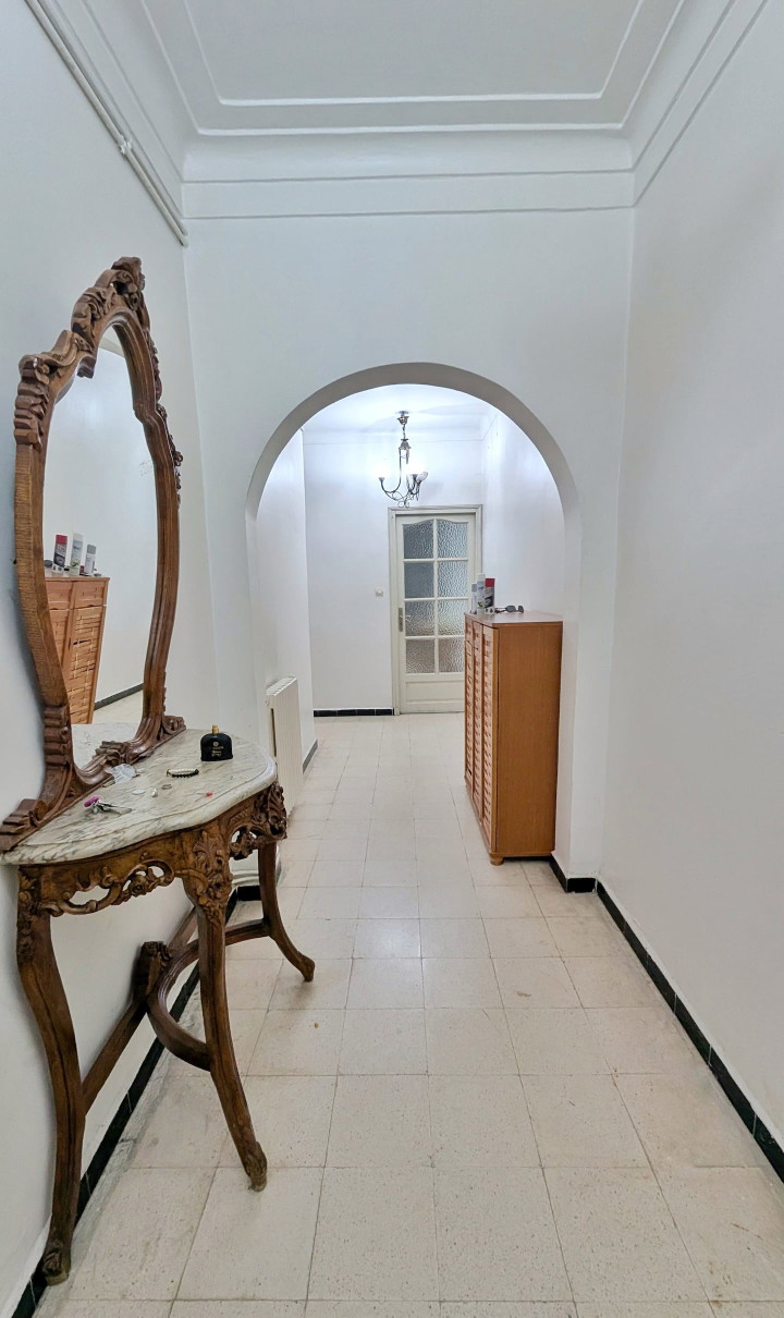 Appartement à Kouba   Plage à Proximité ! - Annaba