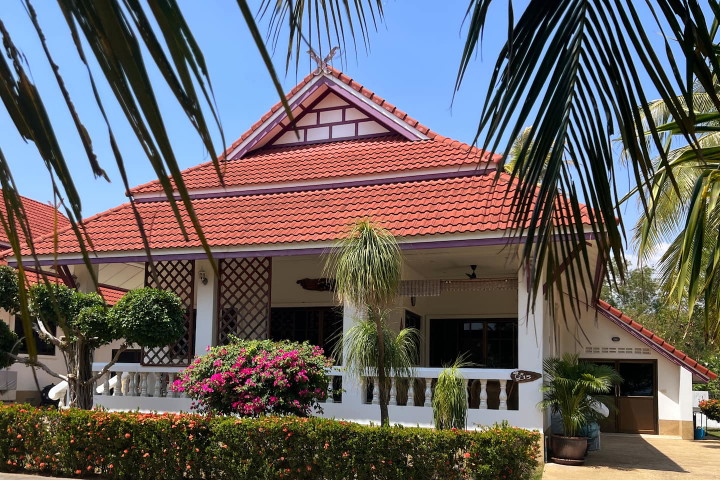 80 M Zum Strand, Große Terrasse Mit Sonnenaufgang - Tailandia