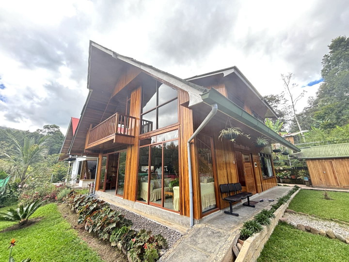 Haus Böttger, House By The Lake / Villa Rica, Perú - Villa Rica