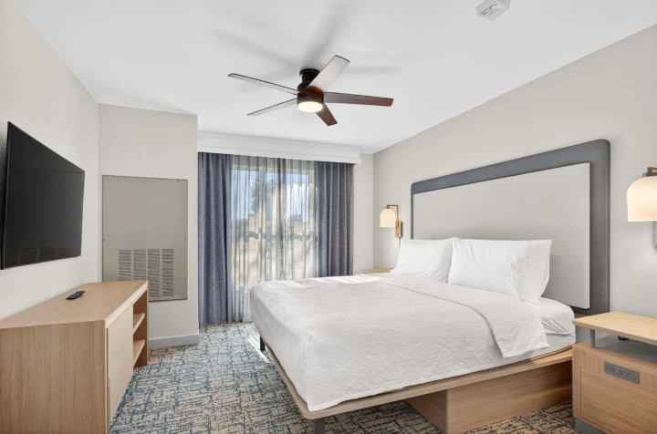 Stylish 2 King 2 Br Hotelkitchensuite W/ Breakfast - Carlsbad, CA