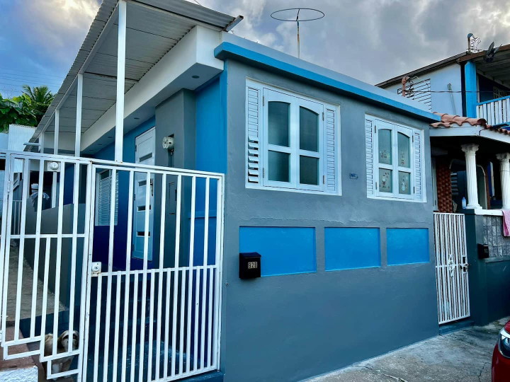 Tiny Beach House In Arecibo - Puerto Rico