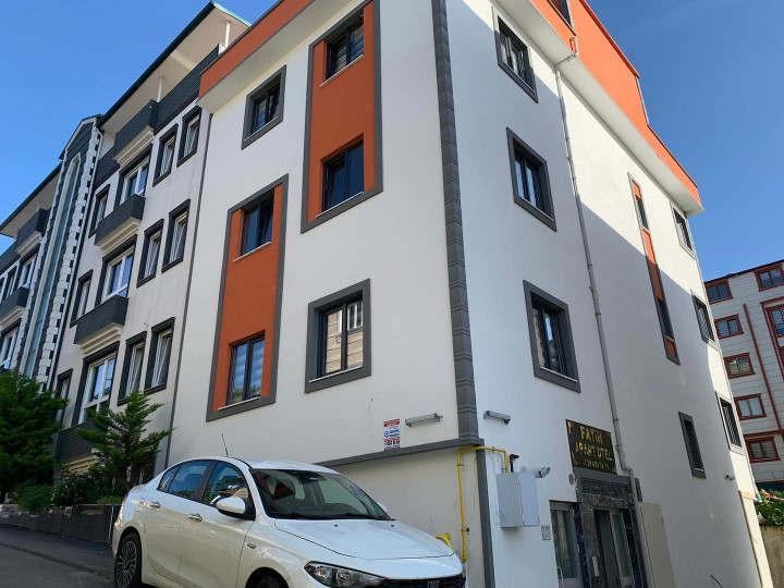 Havalimanı Karşısında Lüx Klimalı Ve Asansörlü - Trabzon