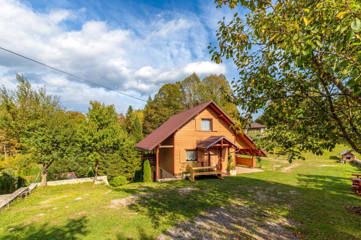 Chalet Mit Privatem Whirlpool Und Sauna, Zavrh, Kroatien - Kroatien