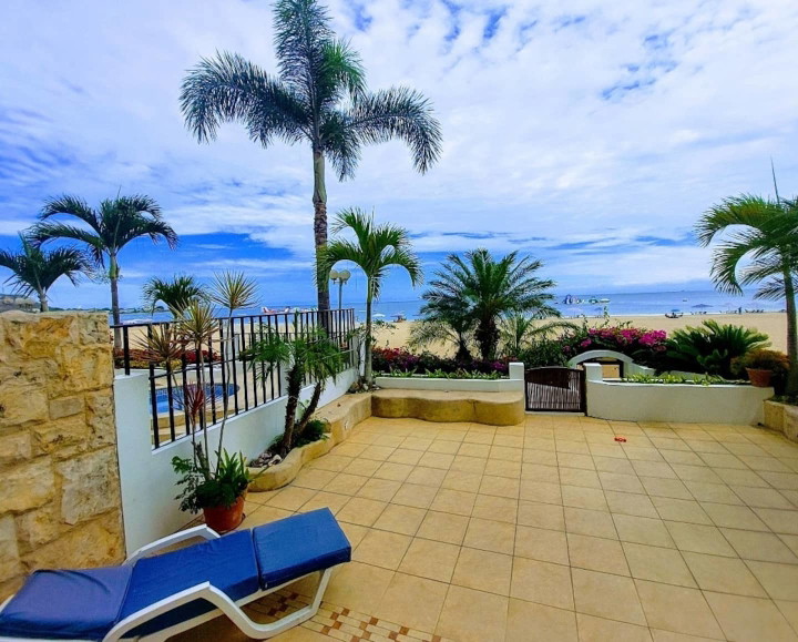 Beautiful Apartment By The Sea - Salinas