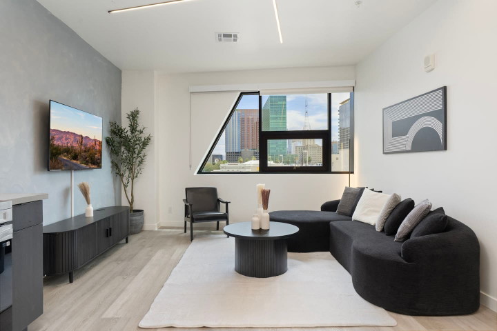 Maison Moderne Du Desert 4 | King Bed - Downtown - Phoenix, AZ