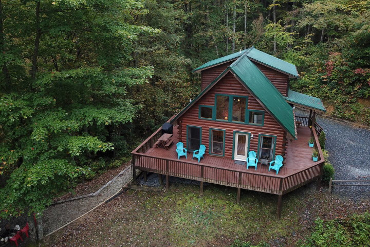 Spectacular Year-round Views Of Smokey Mountain National Park From A D-log Cabin - Cherokee, NC