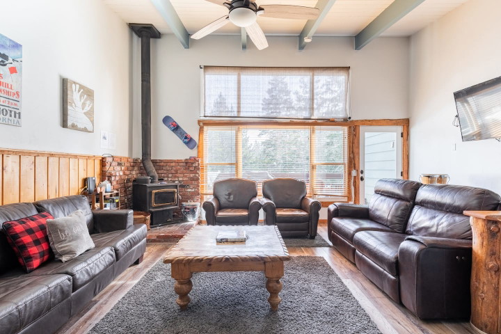 Powder Ridge: 3-bdrm Great Location Near Village - Mammoth Lakes, CA