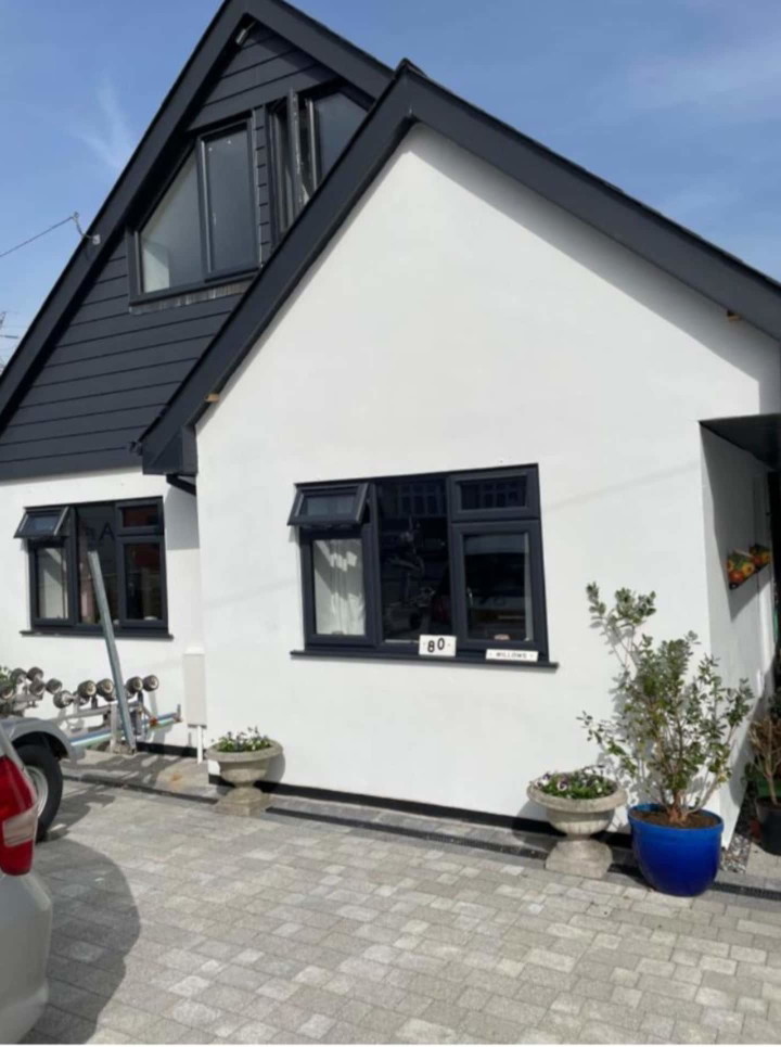 Harbourside Studio Apartment - Wimborne Minster
