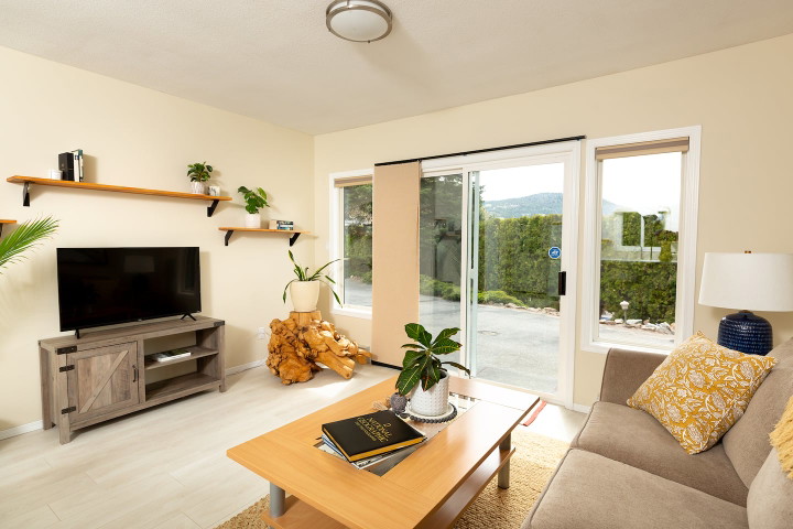 Modern Mountain Retreat Steps To Giant's Head Park - Naramata