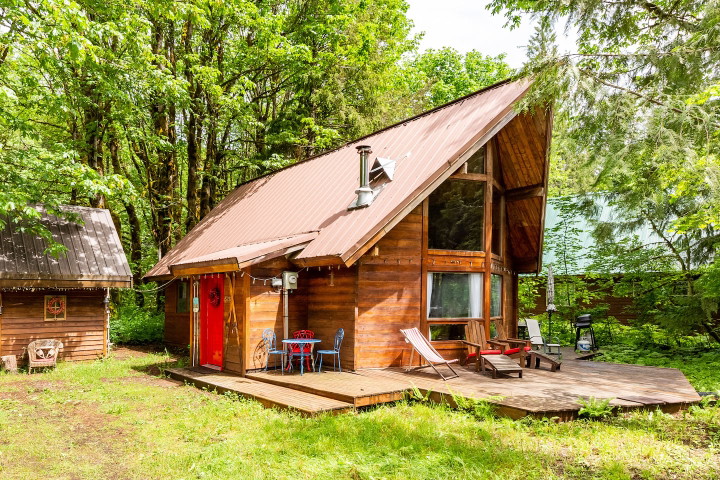 Sky Lane Mountain Cabin - Skykomish, WA