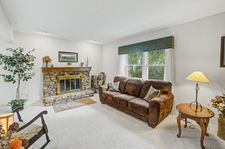 Classic Home In Southwest Champaign - Champaign, IL