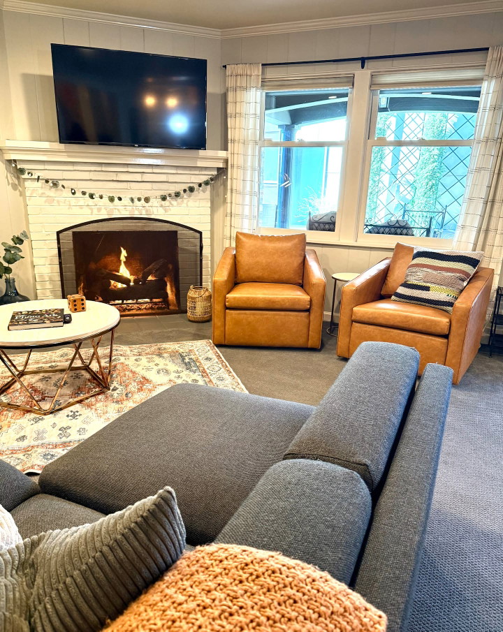 Spacious & Comfy+walkable+3pm Checkin+parking Spot - Seattle, WA