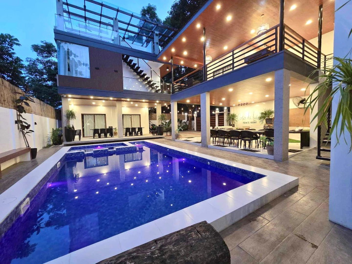 Lucas' House - Baras