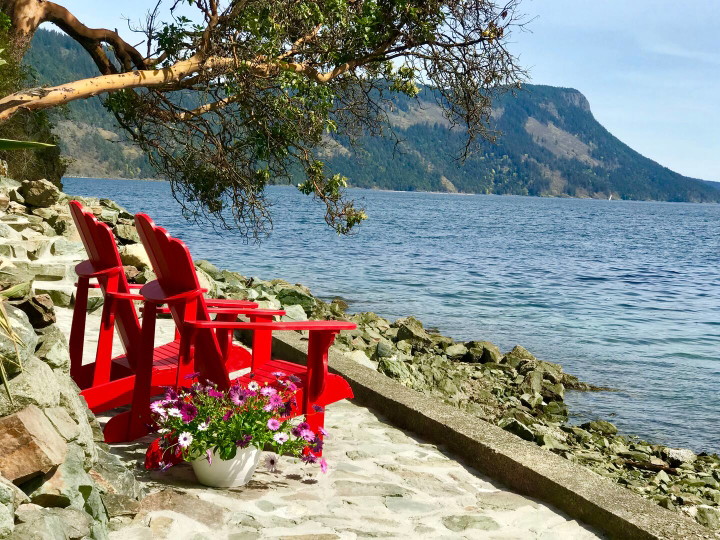 Seaside Casita Maple Bay - Salt Spring Island