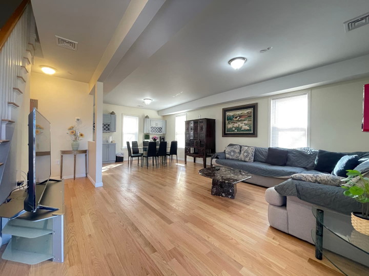 Modern Duplex City Ctr Apt 4 Brs 3 Bths, 4-8 Guest - Hull, MA