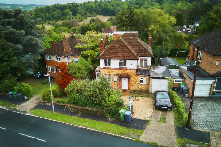 Business Stay, Super King Beds, Parking, Fast Wifi - High Wycombe